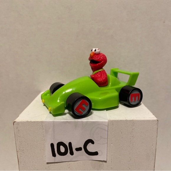 Sesame Street | Toys | 22 Sesame Street Bakery Crafts Elmo Green Race ...